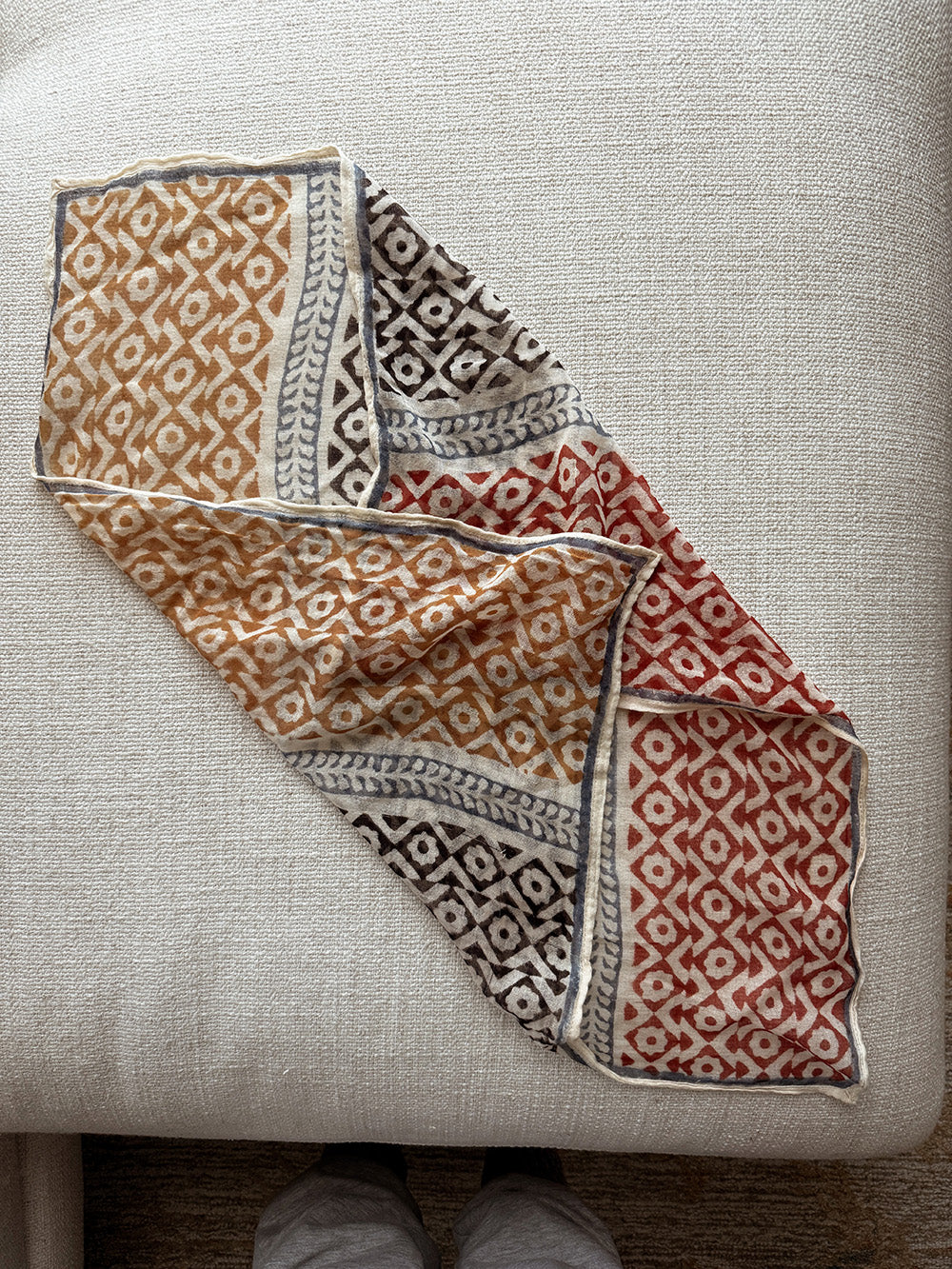 How to Tie a Bandana – From, Mila